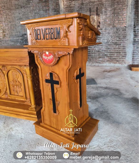 Podium Gereja Katolik Dei Verbum, Mimbar Gereja Katolik Jati Ukir